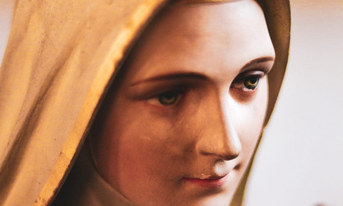 At The Foot Of The Cross - Catholic Quotes on Mary